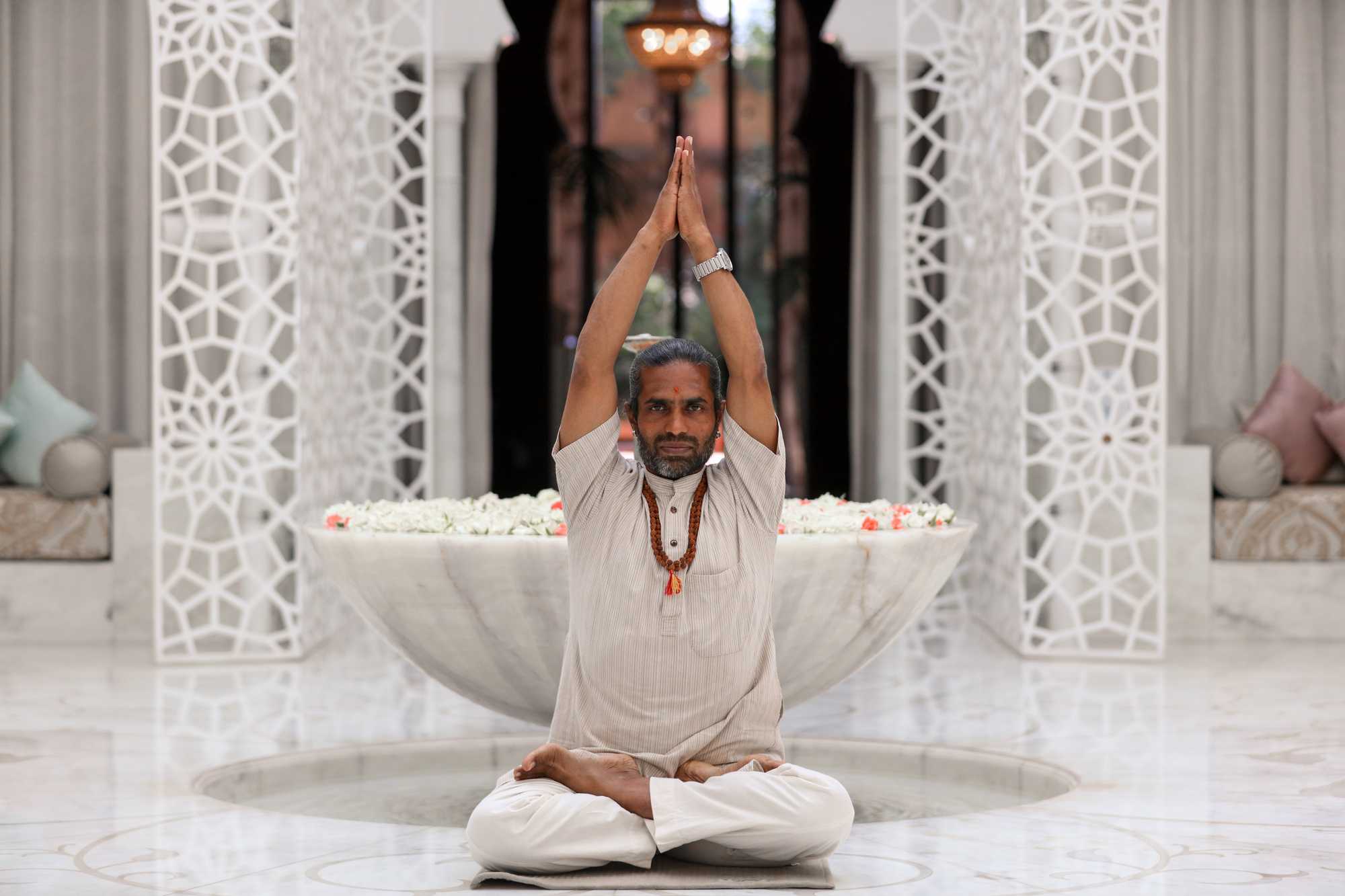 Maitre Yogi Krishna au Royal Mansour Marrakech, pour une thérapie du ...
